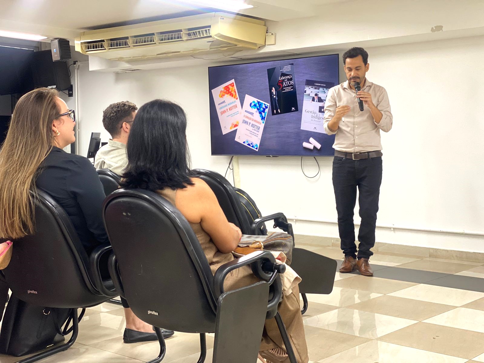 Treinamento prepara gestores das UPAs para liderar mudanças ...